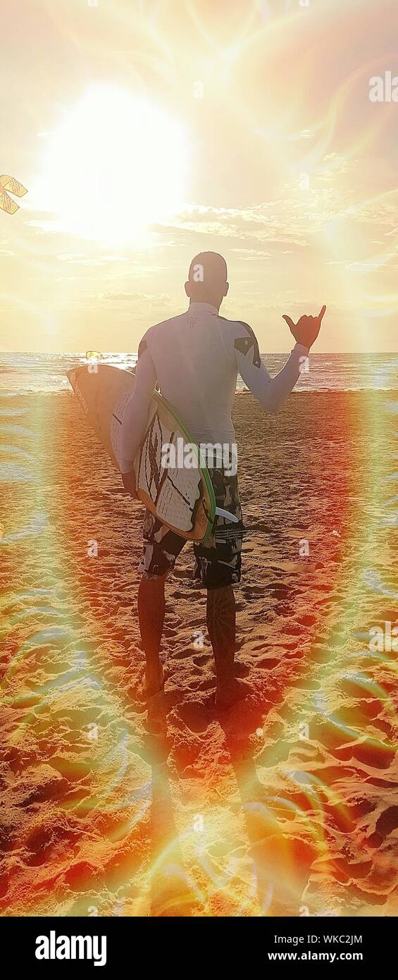 Shaka surfer hi-res stock photography and images - Alamy