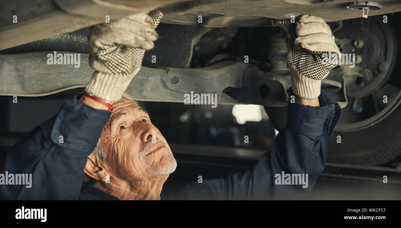 Vehicle mechatronics engineer hi-res stock photography and images - Alamy