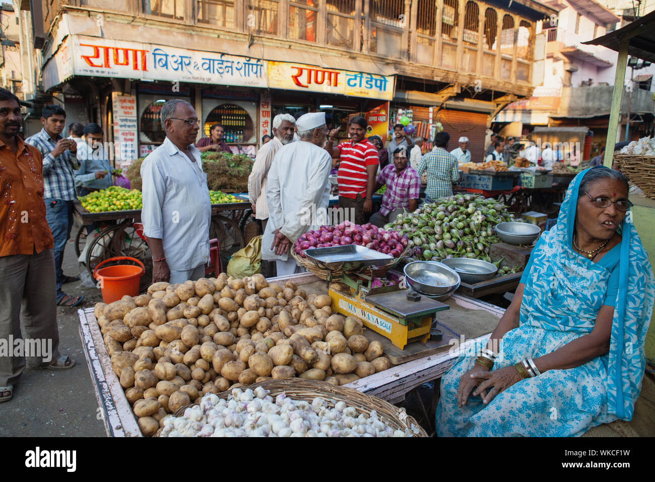 Dhule hi-res stock photography and images - Alamy
