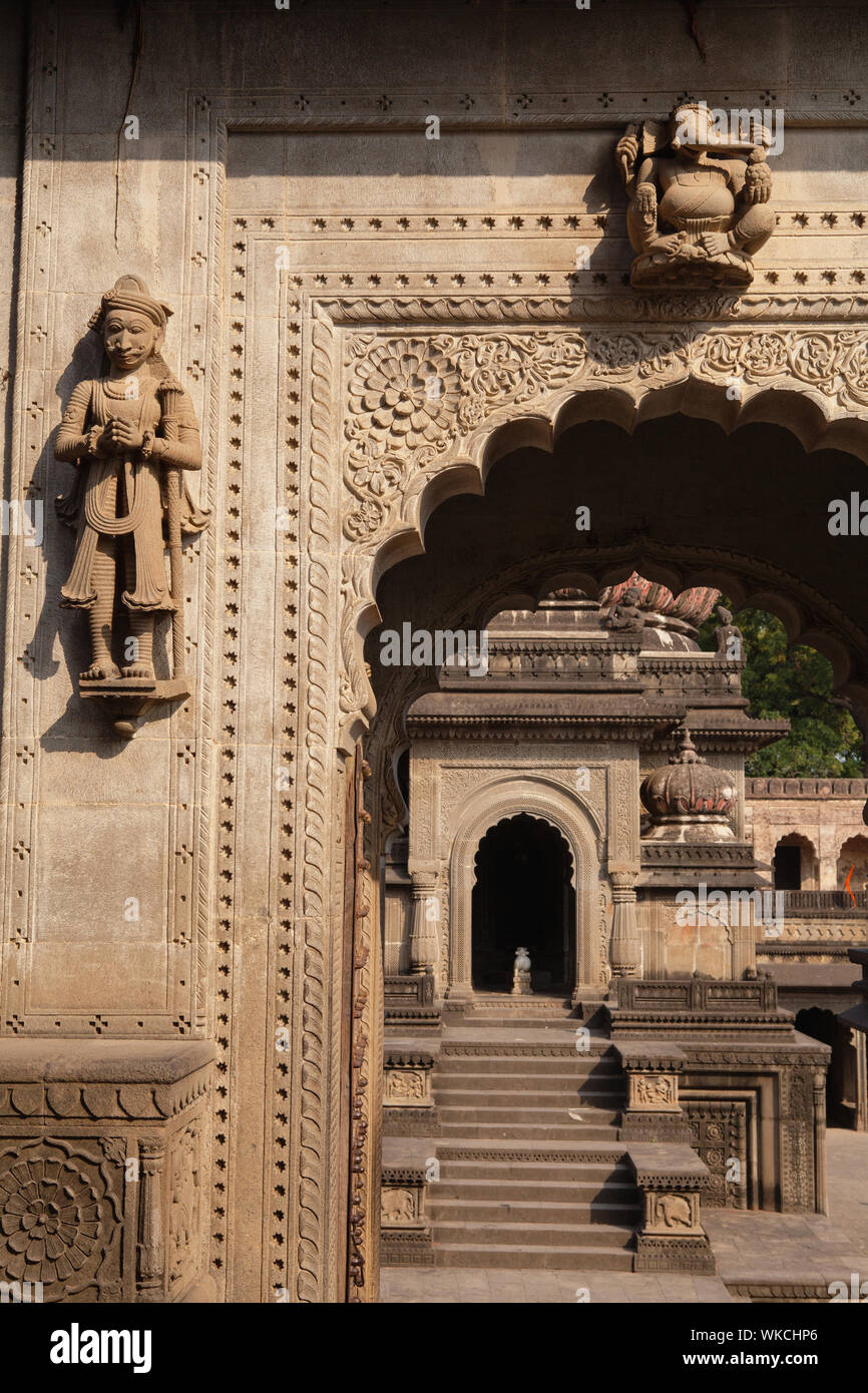 Ahilya fort maheshwar india hi-res stock photography and images - Alamy