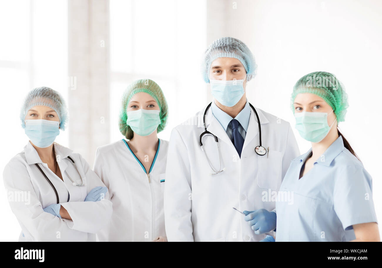 group of doctors in operating room Stock Photo - Alamy