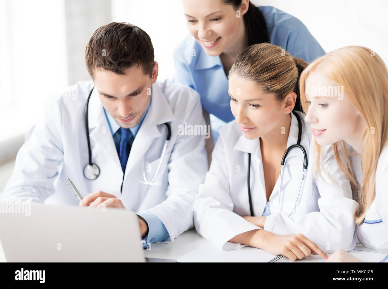 team or group of doctors working Stock Photo - Alamy