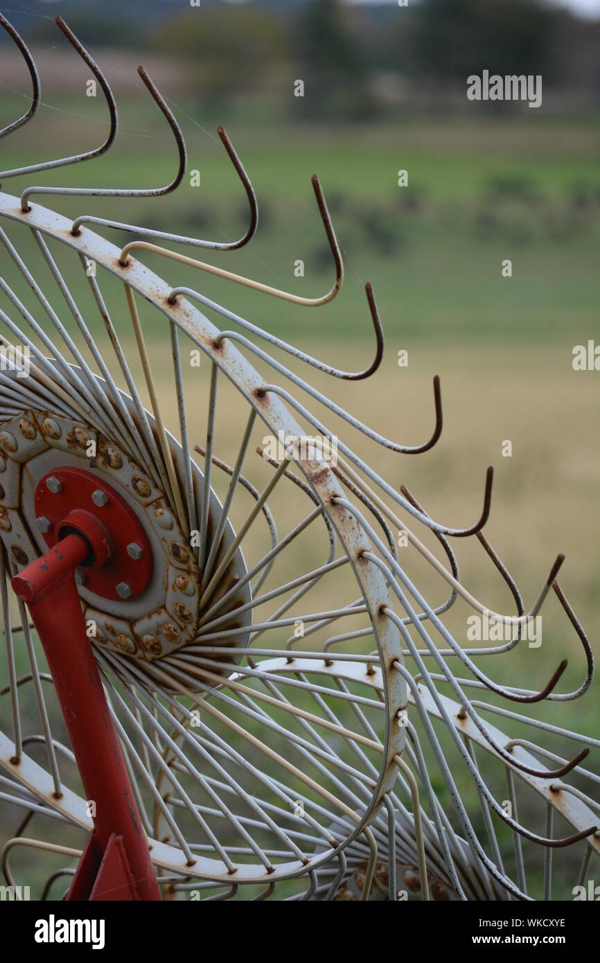 Broken fan hi-res stock photography and images - Alamy