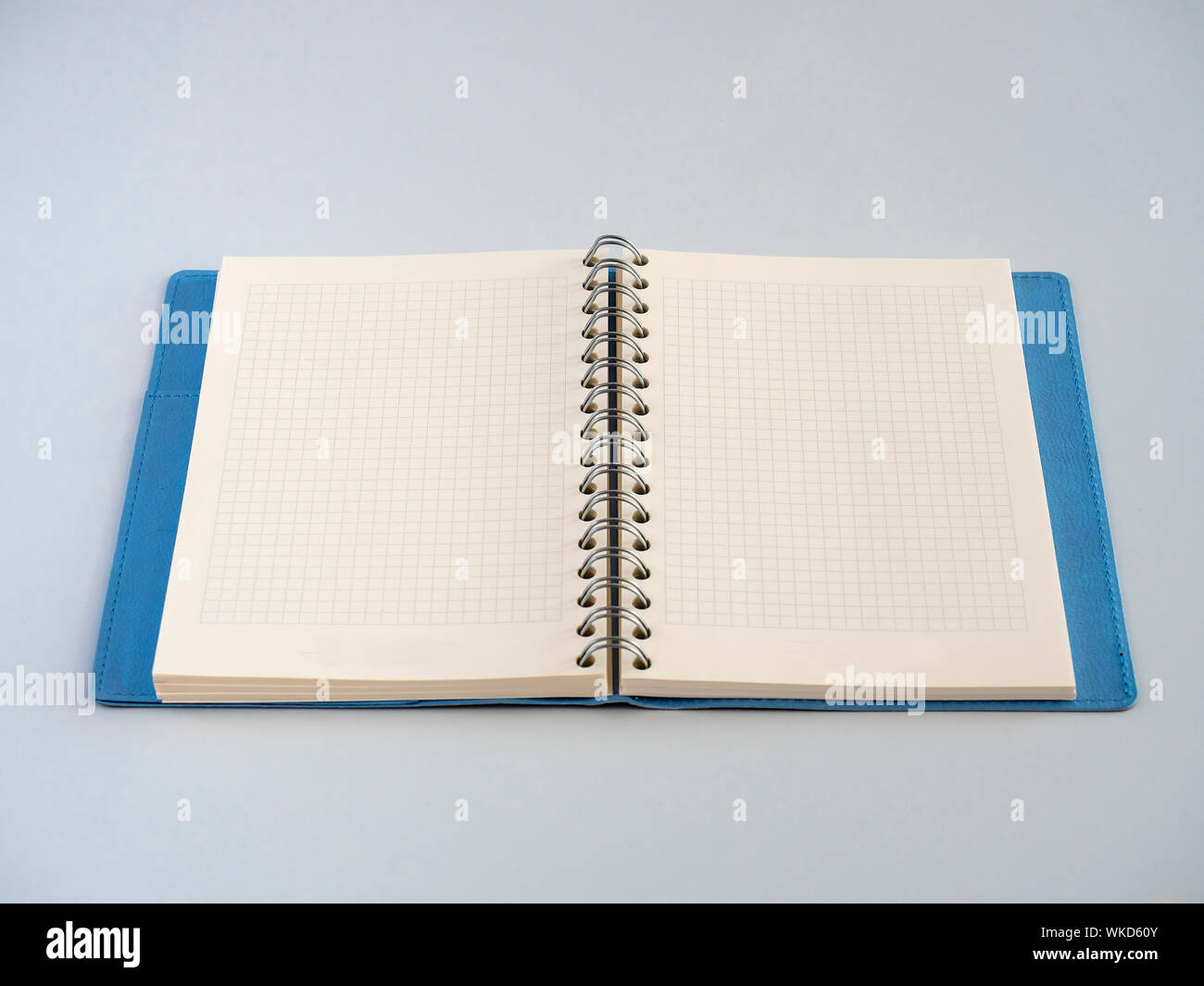 Open note book hi-res stock photography and images - Alamy