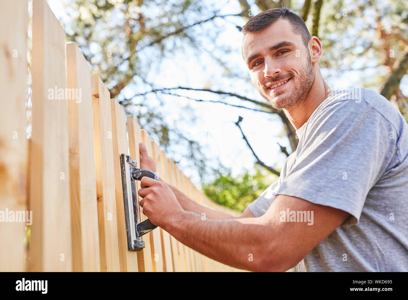 Diy garden fence hi-res stock photography and images - Alamy