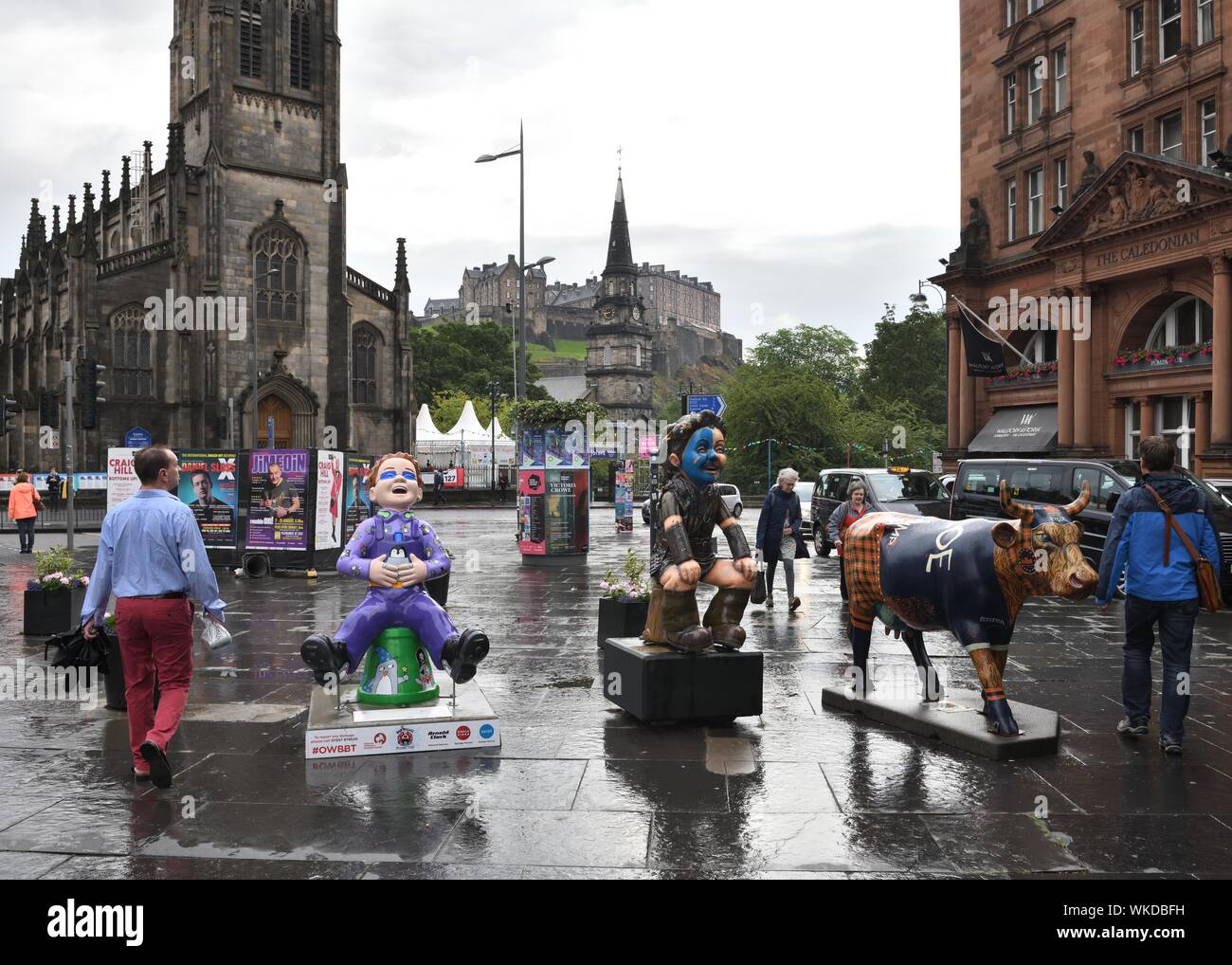 Edinburgh city centre scotland hi-res stock photography and images - Alamy