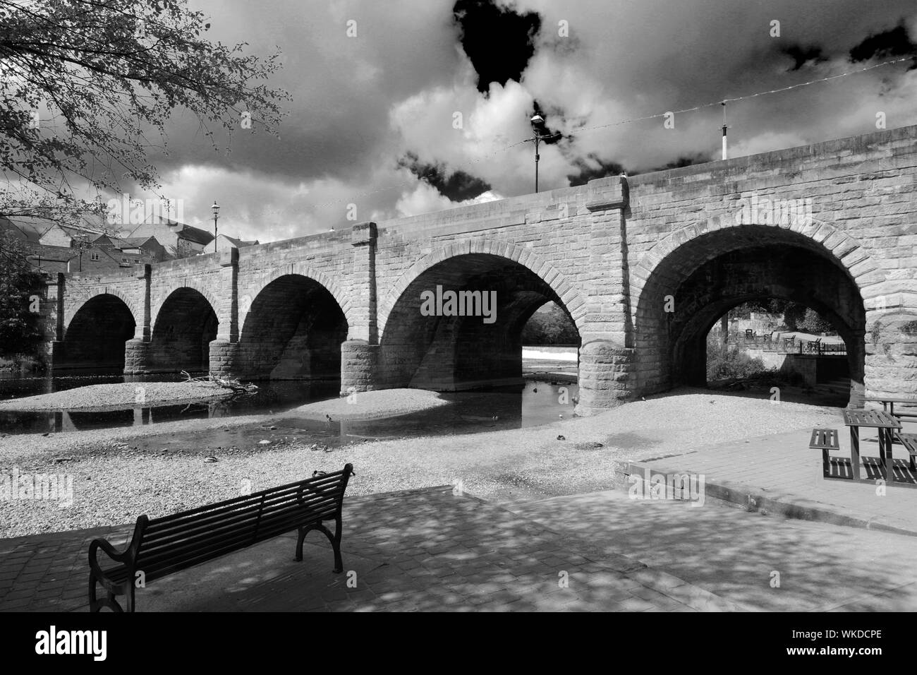 Summer view over the river Wharf bridge, Wetherby town, North Yorkshire ...