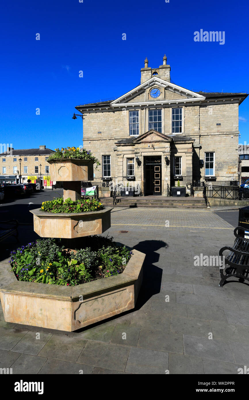 Wetherby town hall hi-res stock photography and images - Alamy