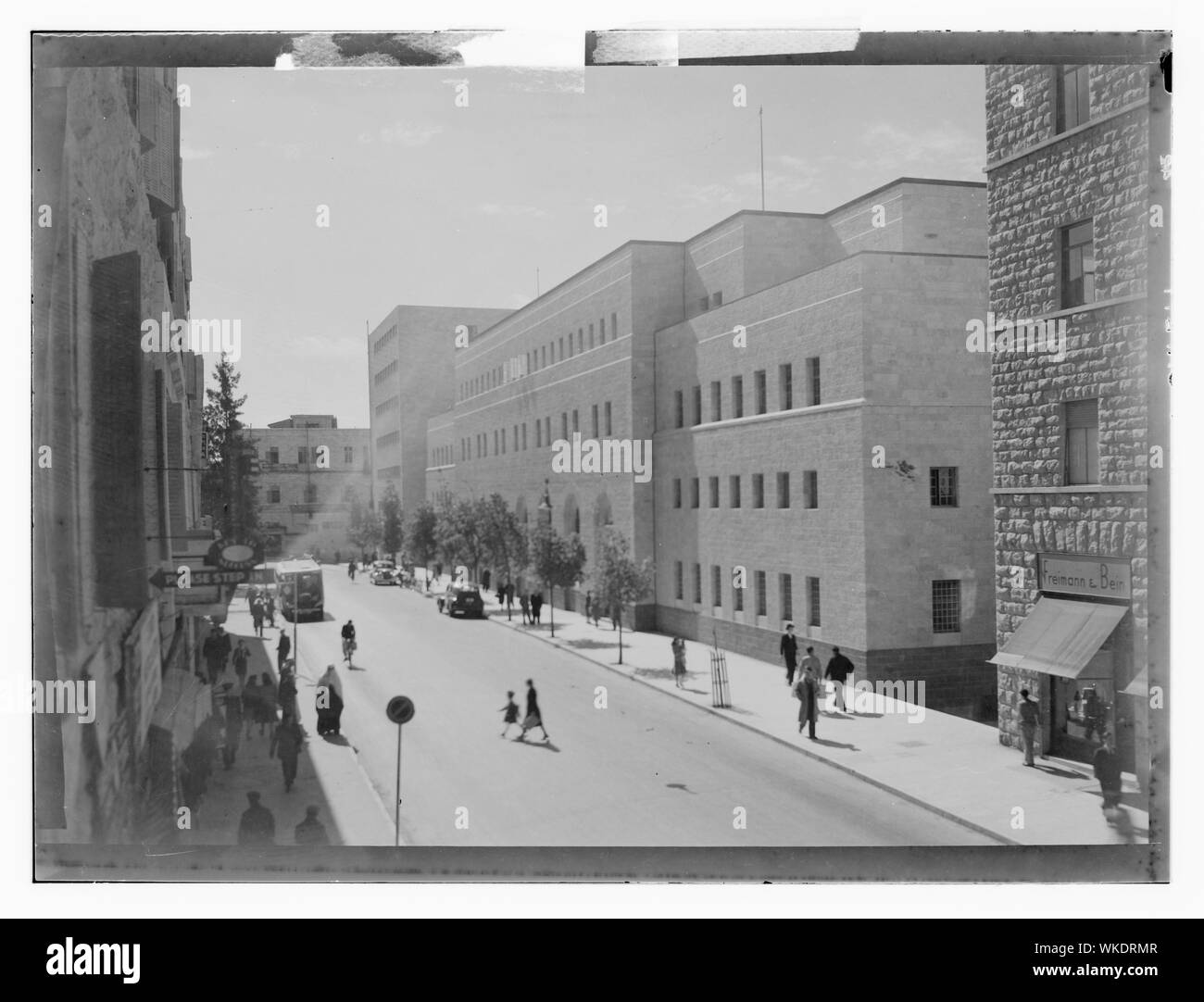 Modern city architecture new Cut Out Stock Images & Pictures - Alamy