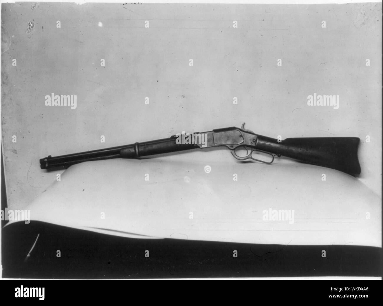 Jesse James; his Winchester rifle Stock Photo - Alamy