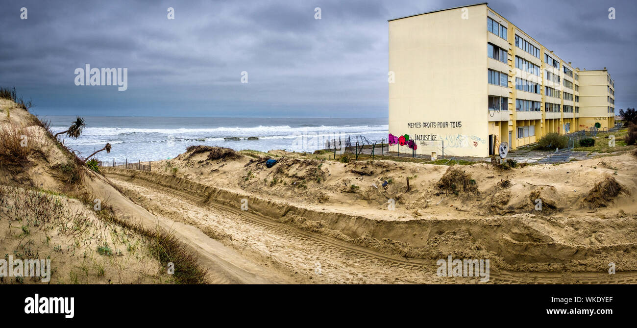 Soulac sur mer signal hi-res stock photography and images - Alamy