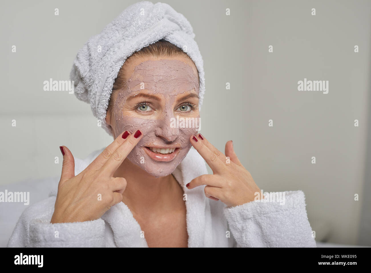Wellbeing and applying hi-res stock photography and images - Alamy
