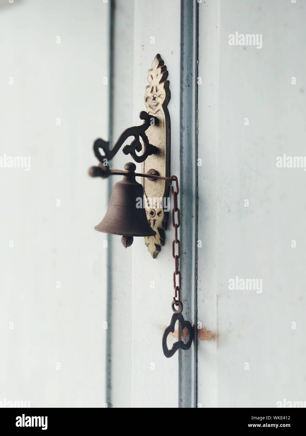 Old Fashioned Door Bell High Resolution Stock Photography and Images ...