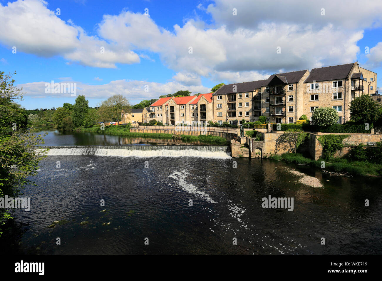 Summer view over the river Wharf bridge, Wetherby town, North Yorkshire ...