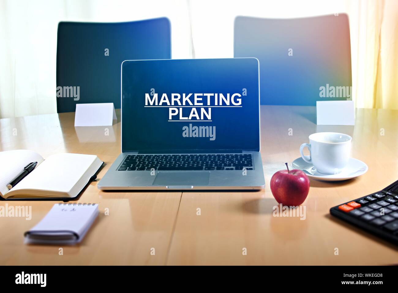 Desk marketing hi-res stock photography and images - Alamy