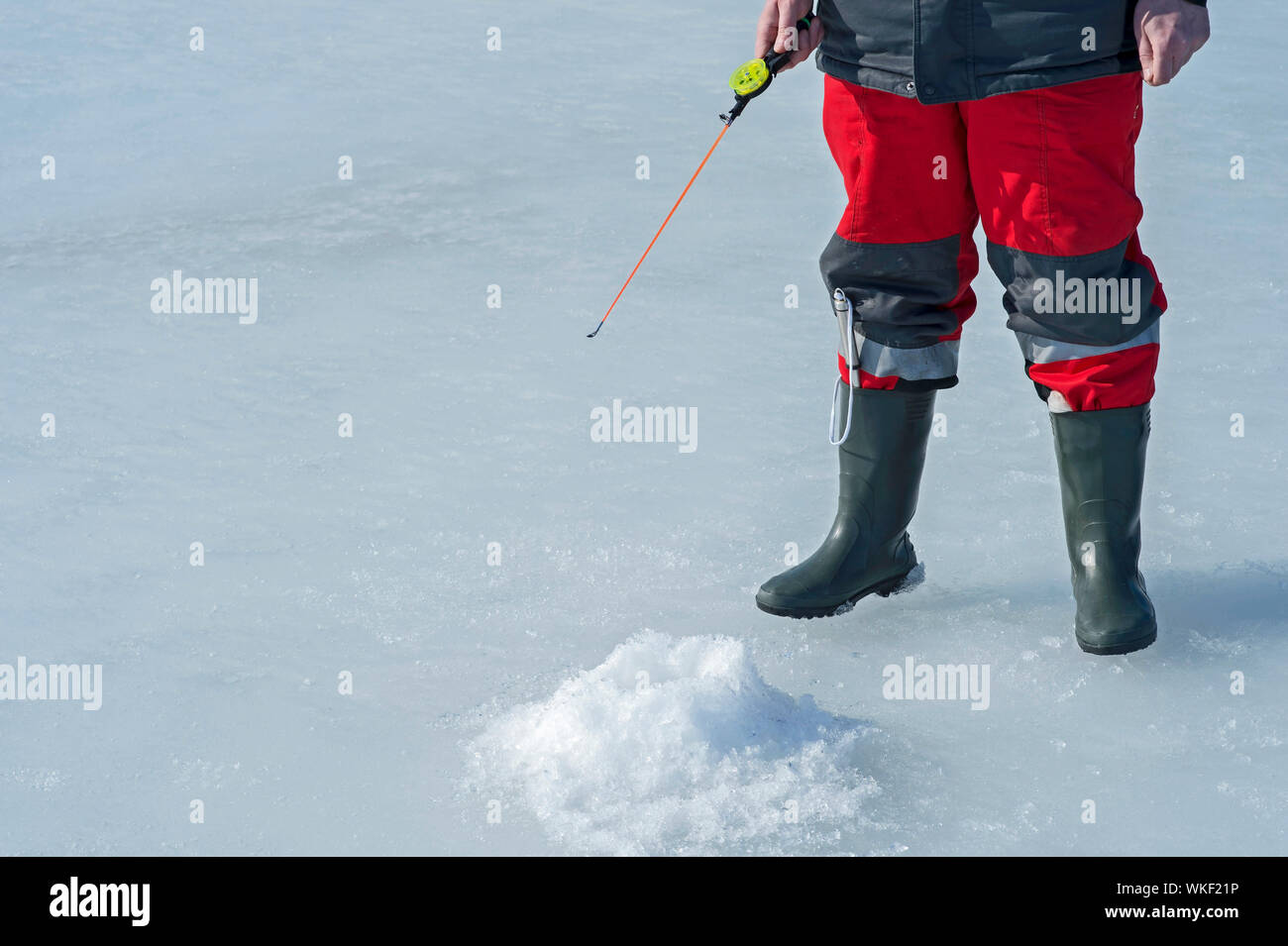 Walleye ice fishing hi-res stock photography and images - Alamy