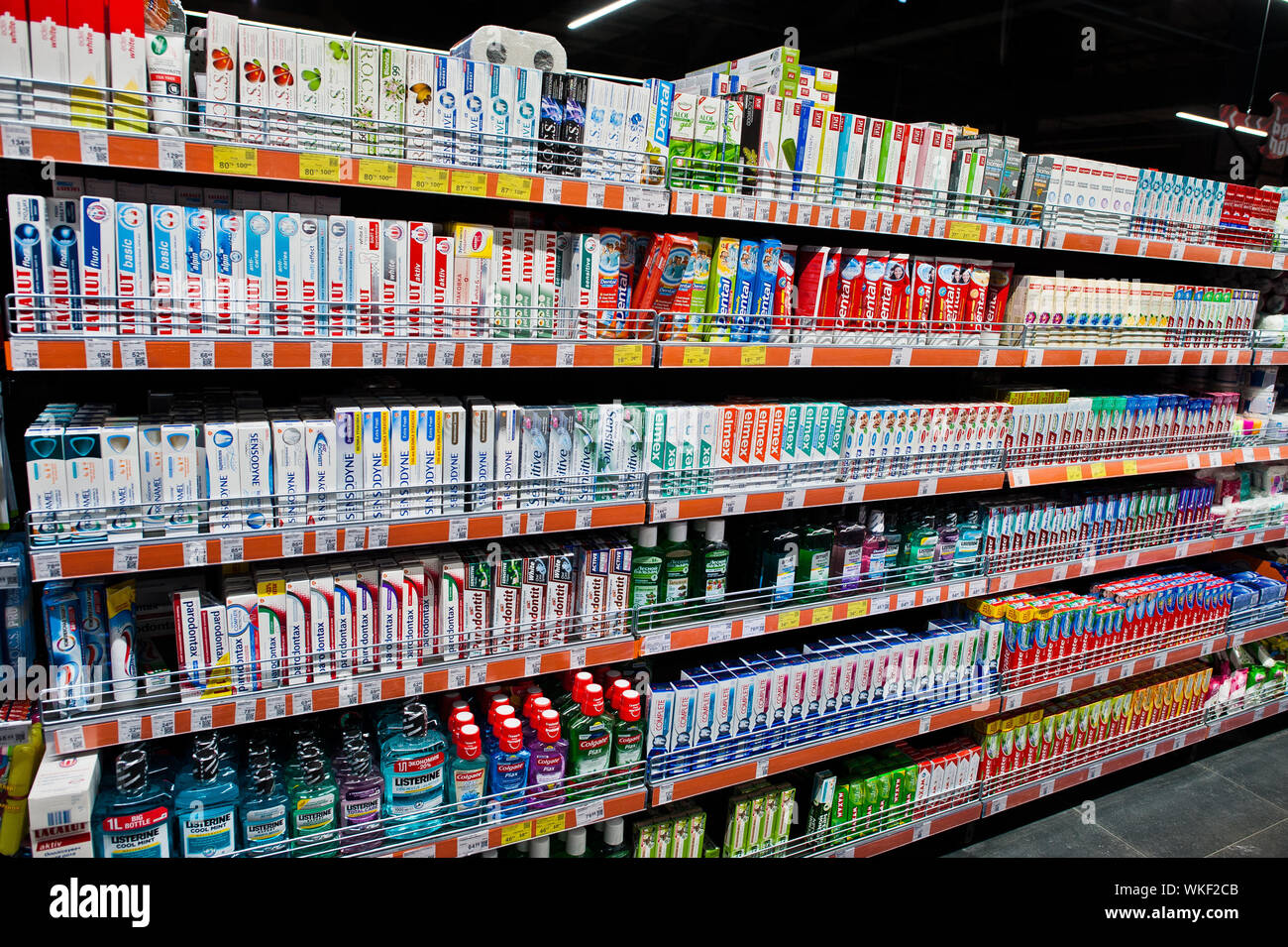 Toothpaste Store Shelves High Resolution Stock Photography and Images ...