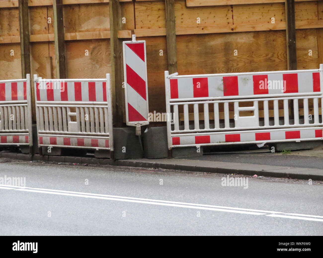 Red road barriers hi-res stock photography and images - Alamy