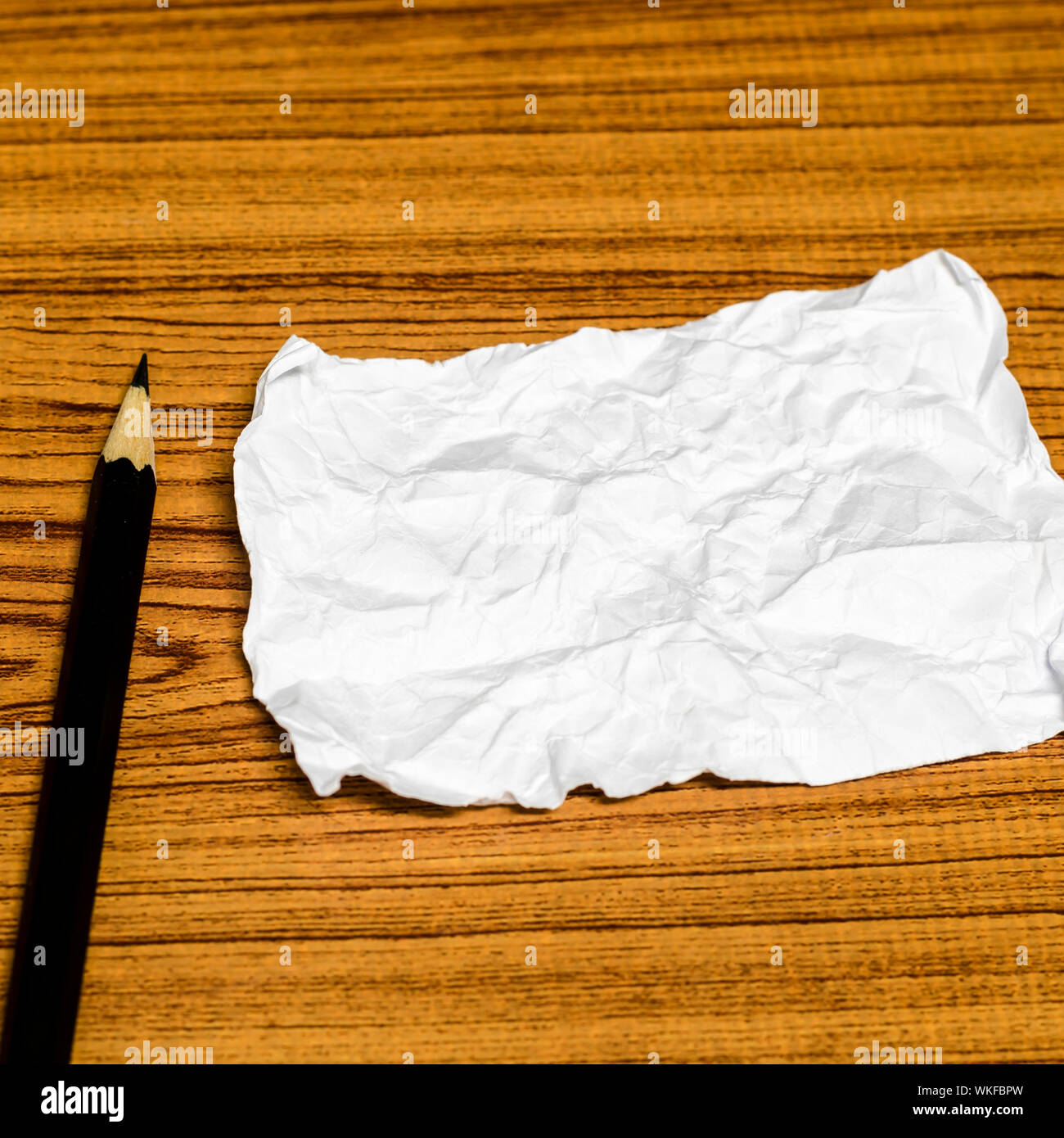 Writing on crumbled paper hi-res stock photography and images - Alamy