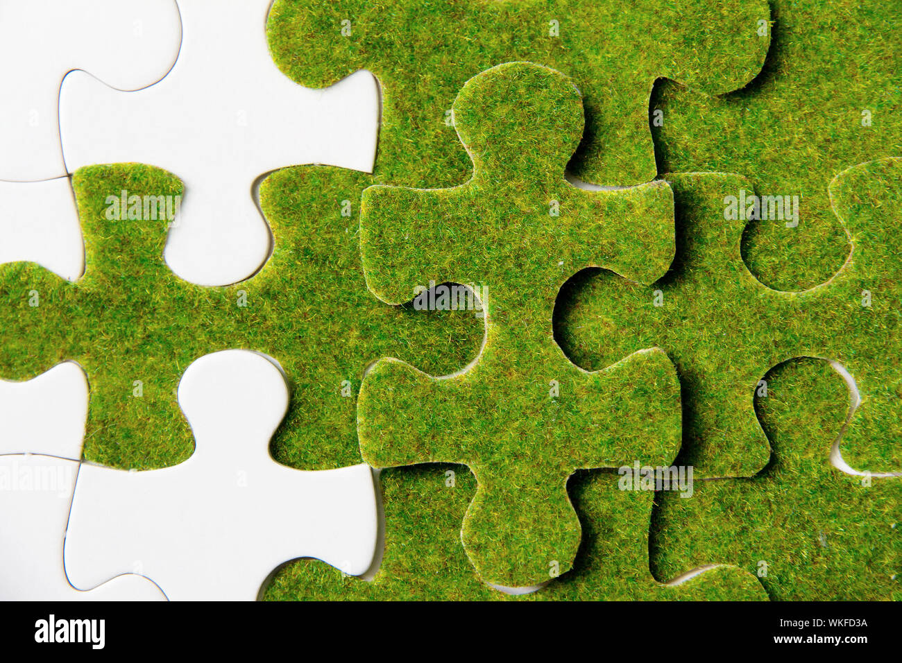 Puzzle piece green hi-res stock photography and images - Alamy