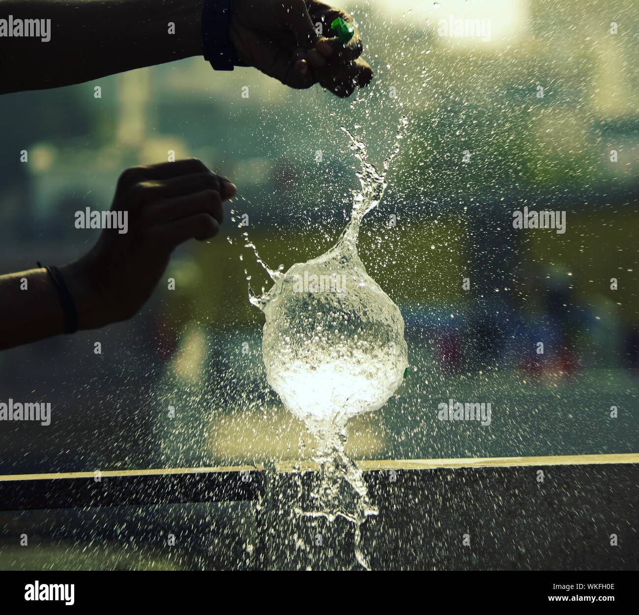 Bursting balloon hi-res stock photography and images - Alamy
