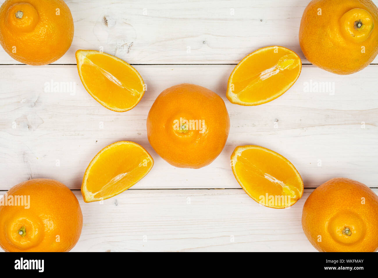 Four quarters of orange hi-res stock photography and images - Alamy