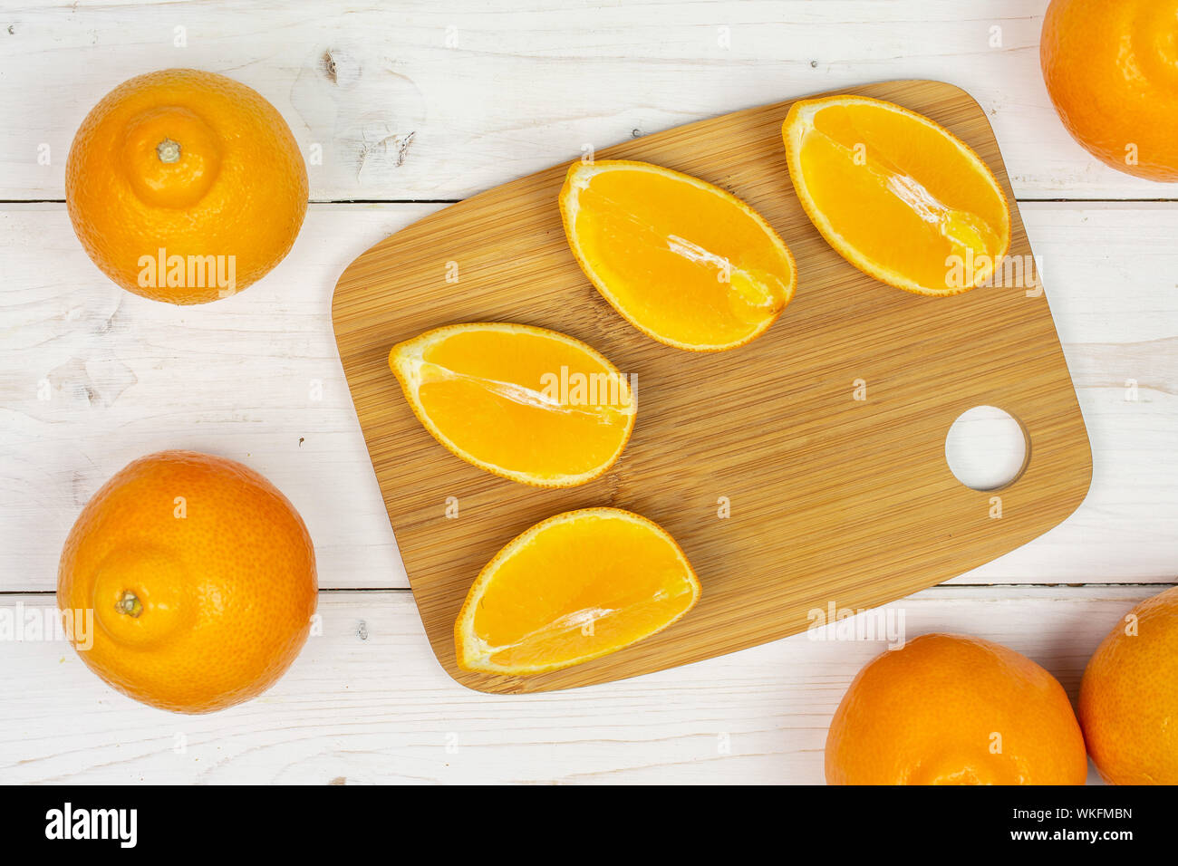 Four quarters of orange hi-res stock photography and images - Alamy