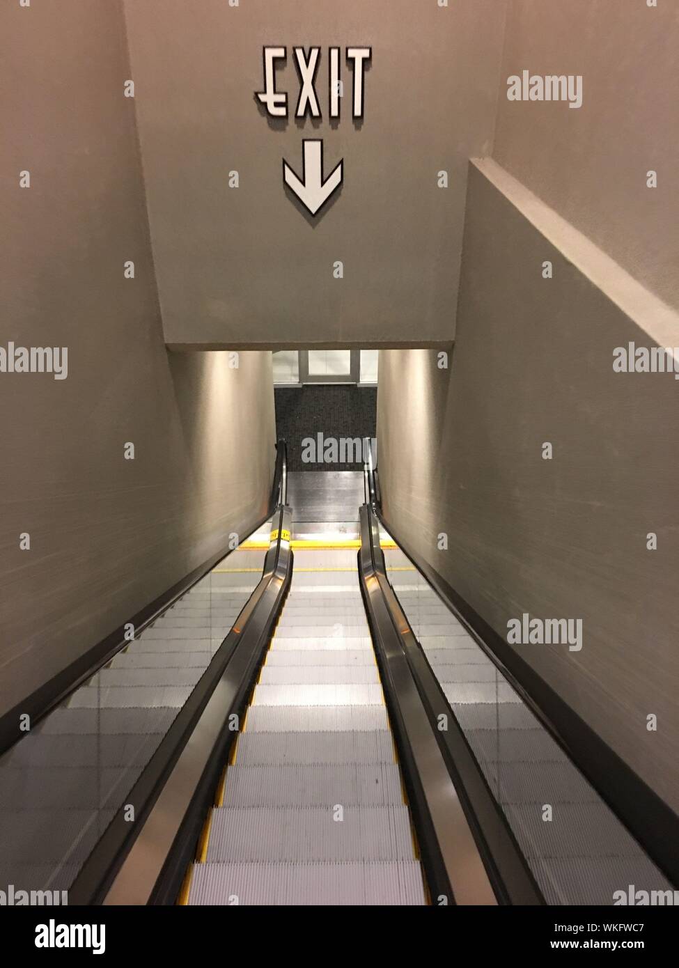 Sign at the escalator hi-res stock photography and images - Alamy
