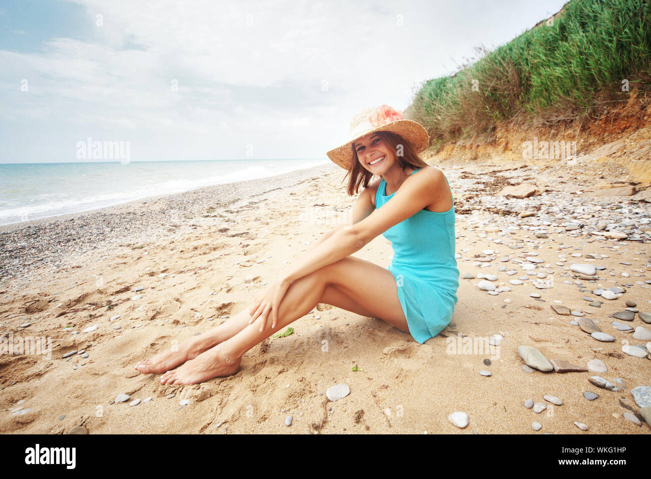 Bronzed legs hi-res stock photography and images - Alamy