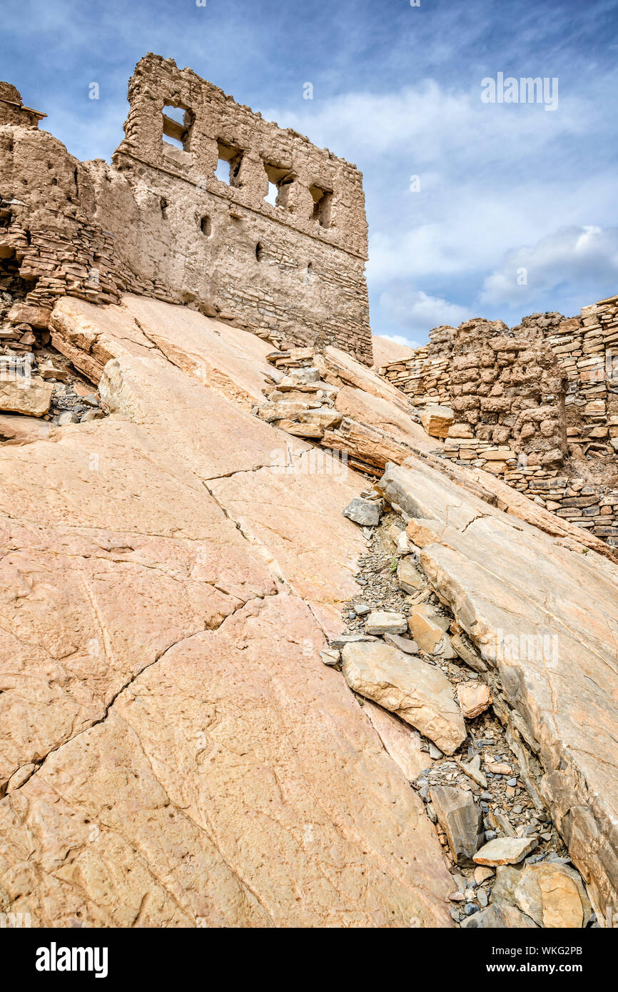 Image of ruins and rocks in Birkat al mud in Oman Stock Photo - Alamy