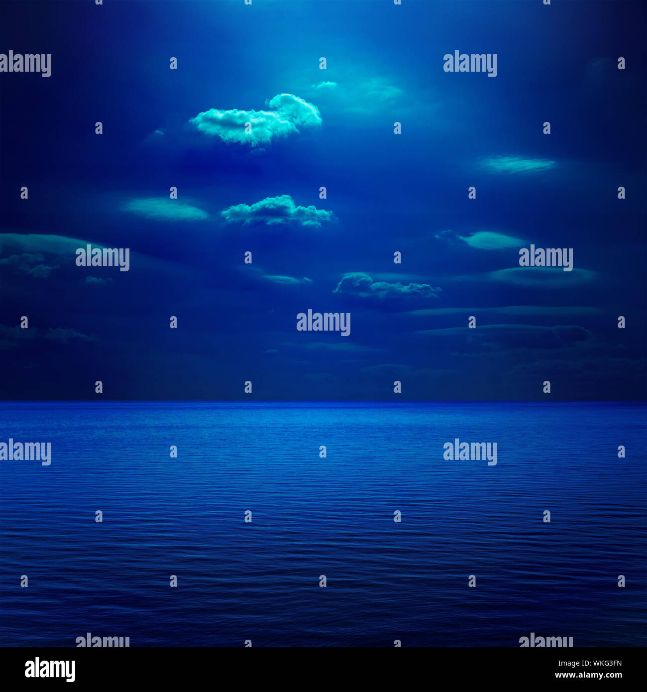 dark blue moonlight over sea Stock Photo - Alamy
