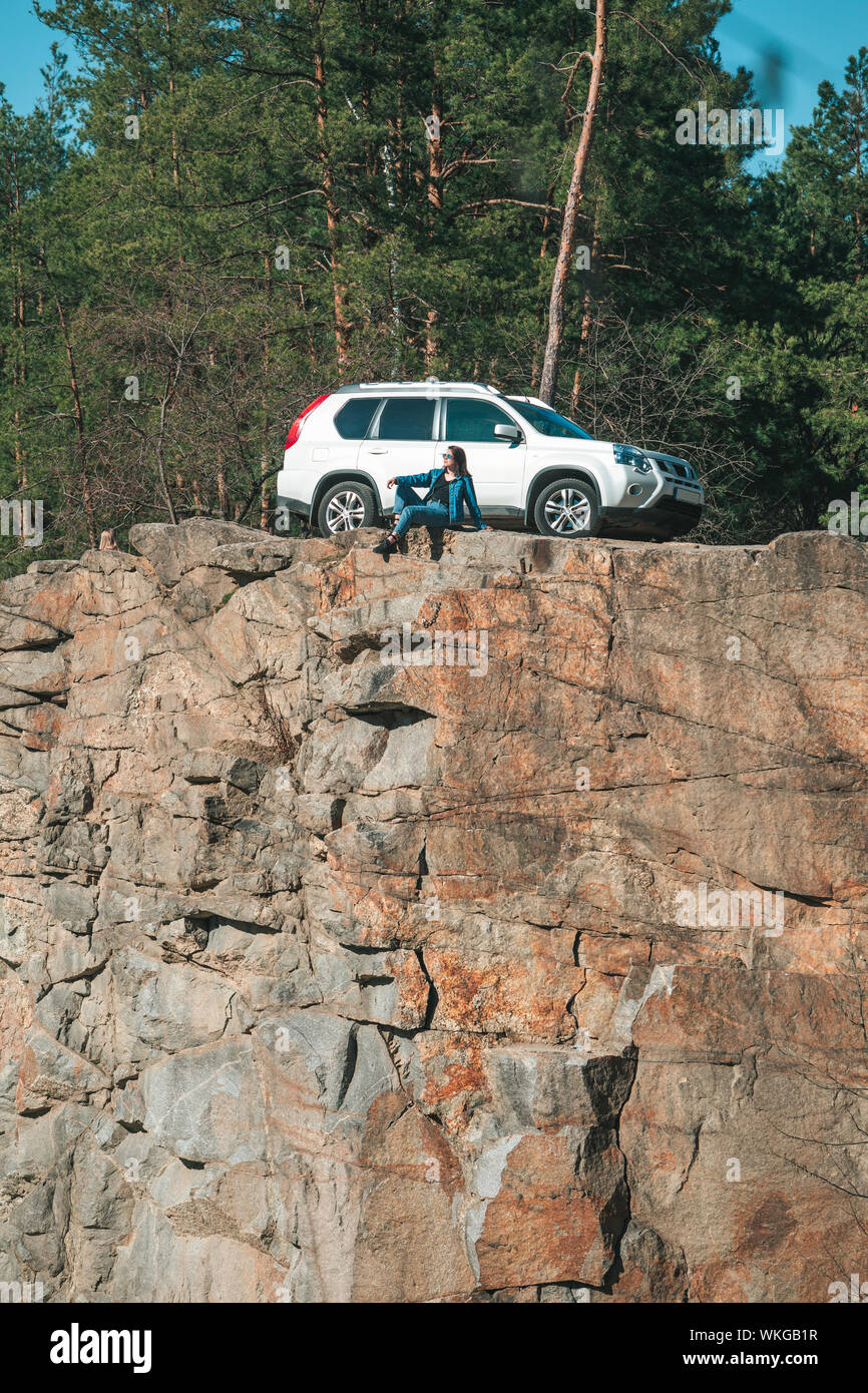 Car Cliff Edge High Resolution Stock Photography and Images - Alamy