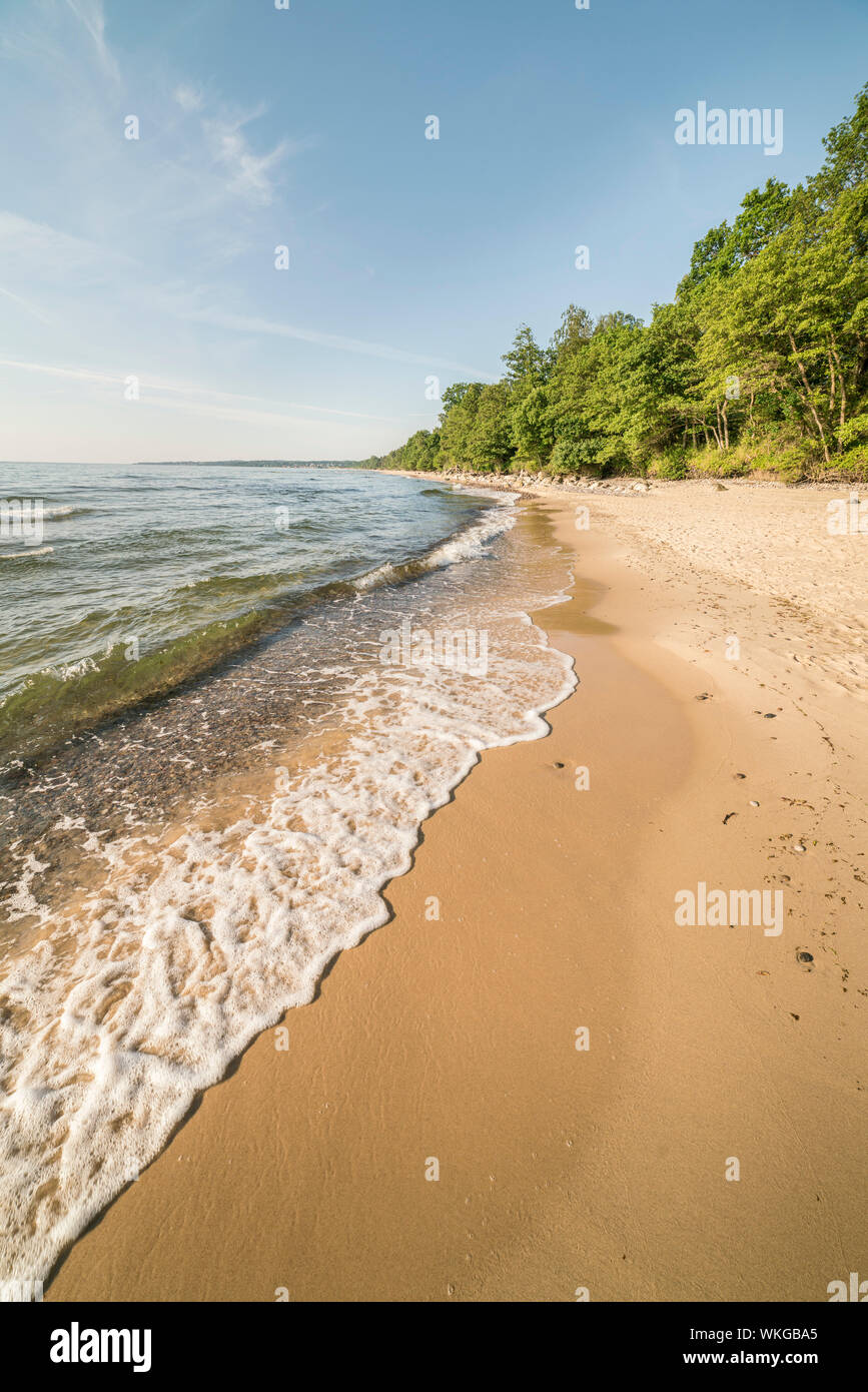 Wavebreak landscape hi-res stock photography and images - Alamy