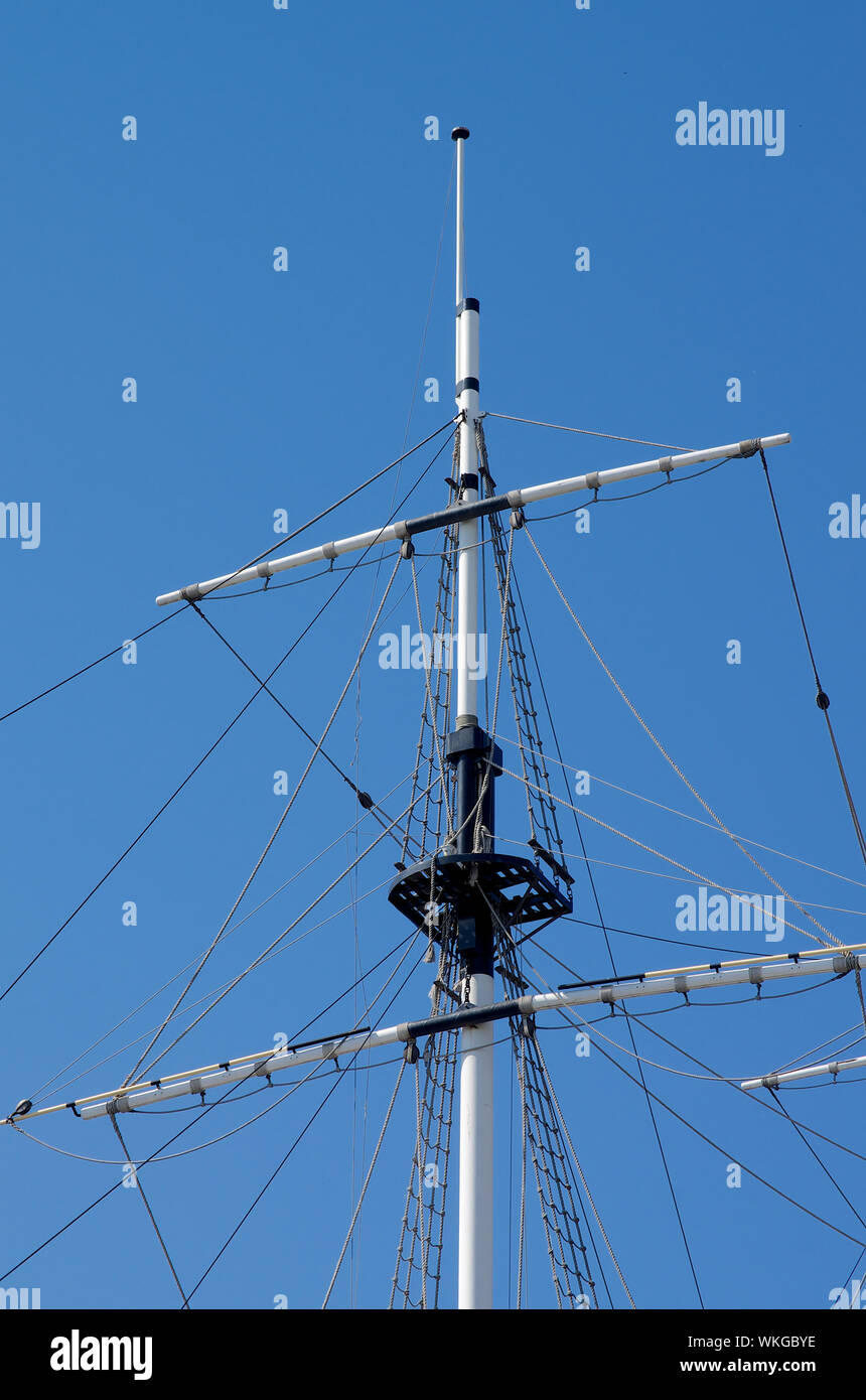 Sailboat Mast isolated on Blue Sky background Outdoors Stock Photo - Alamy