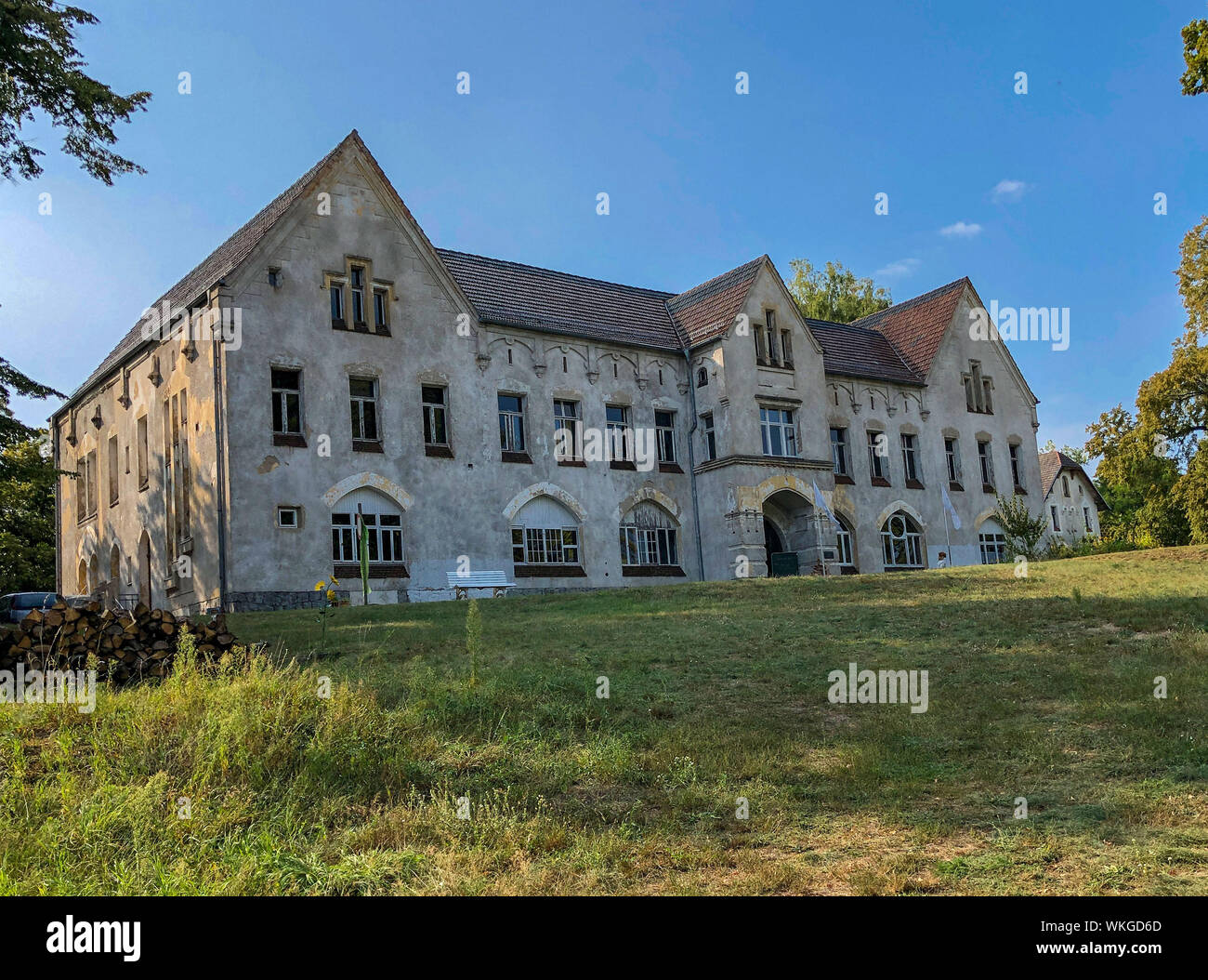 Russian barracks hi-res stock photography and images - Alamy