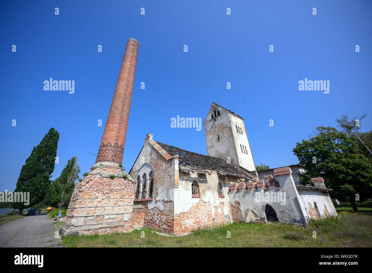 Russian barracks hi-res stock photography and images - Alamy