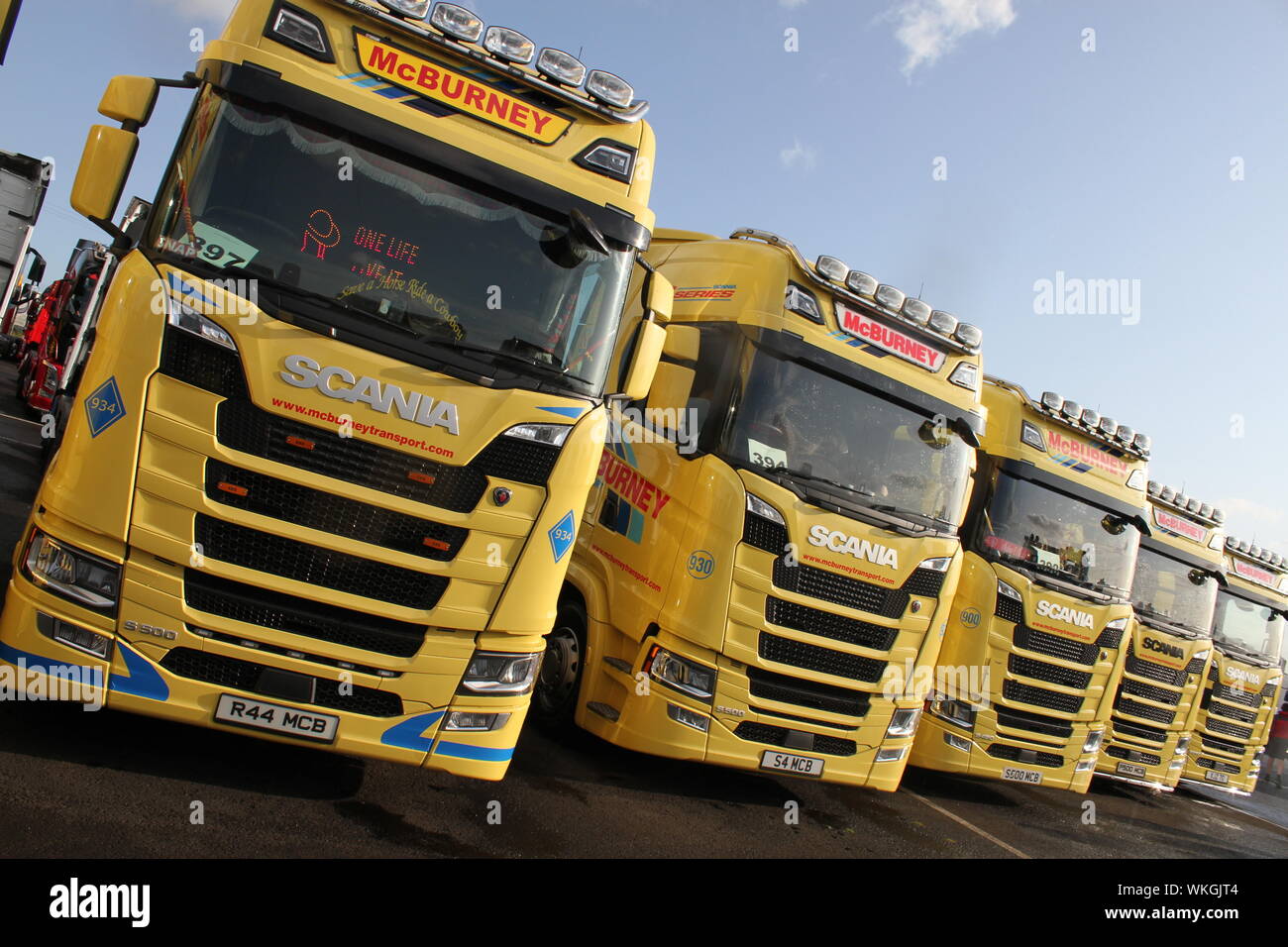 Scania lorries hi-res stock photography and images - Alamy