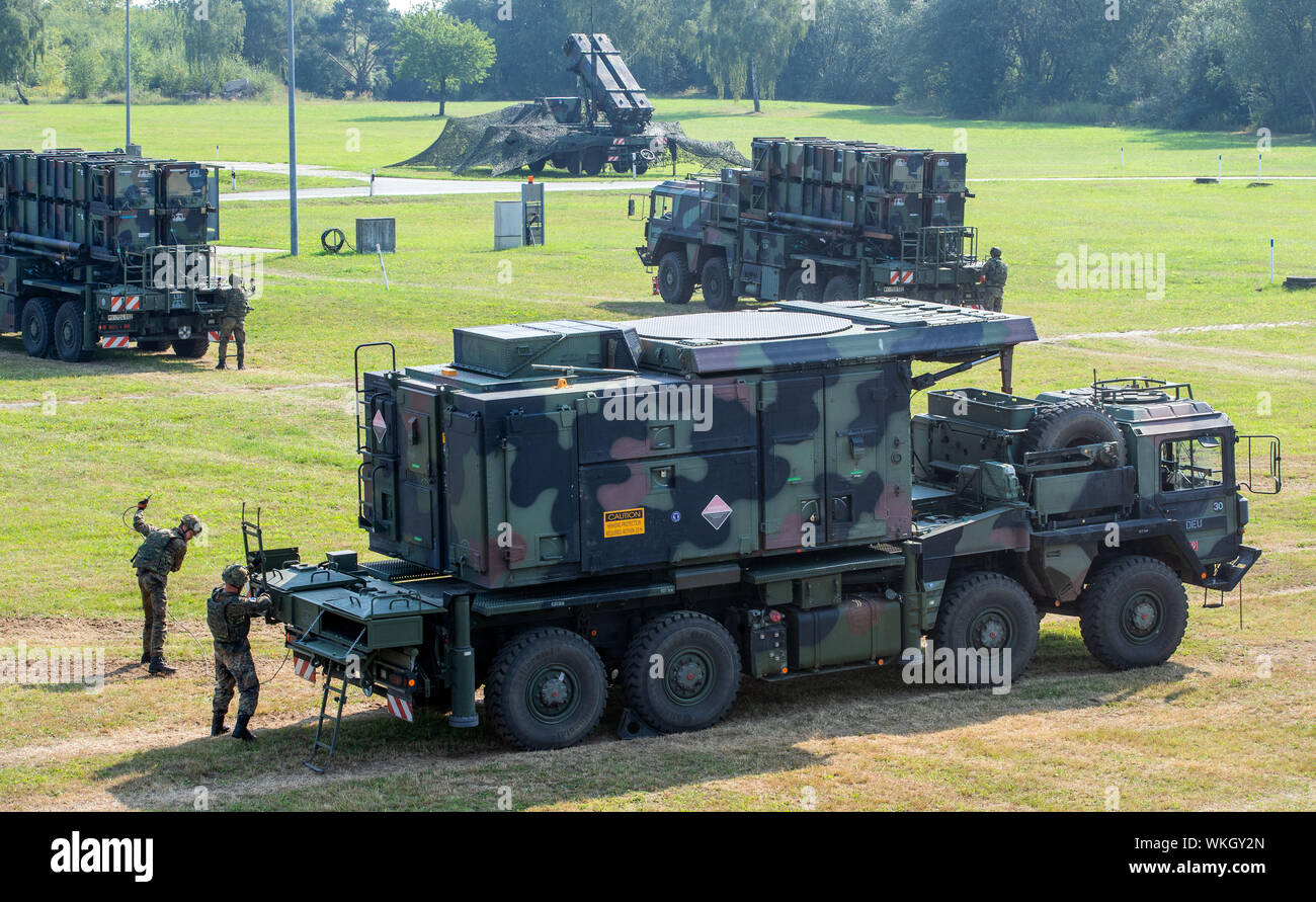 Cammin, Germany. 27th Aug, 2019. Soldiers of Air Defence Missile Group ...