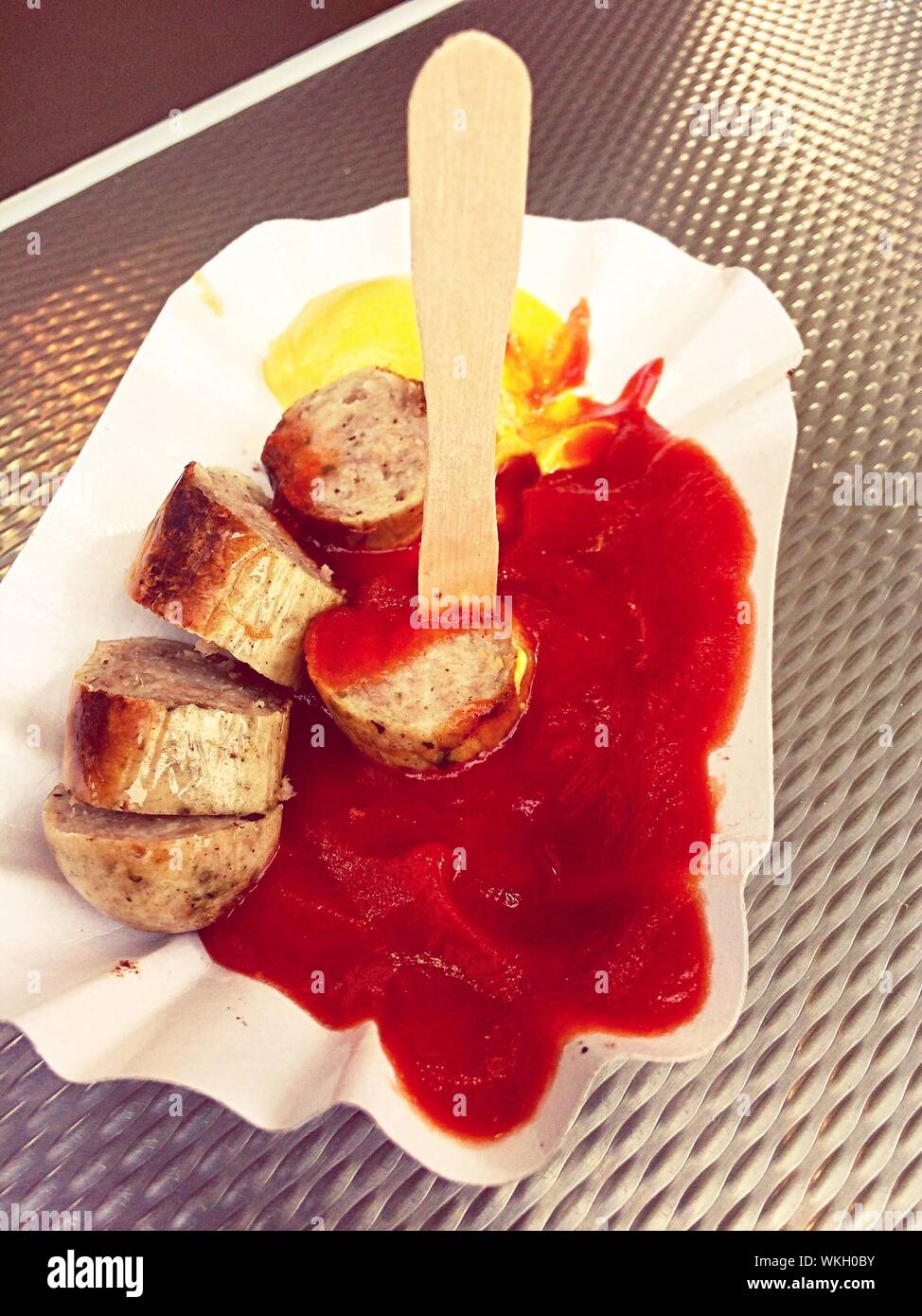 Paper Plate High Resolution Stock Photography and Images - Alamy