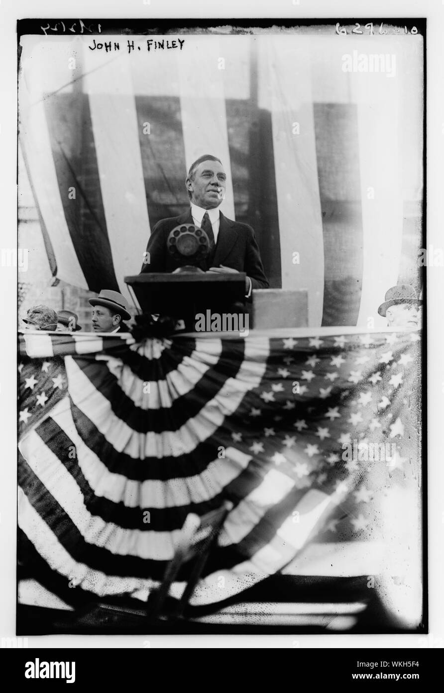 John finley hi-res stock photography and images - Alamy