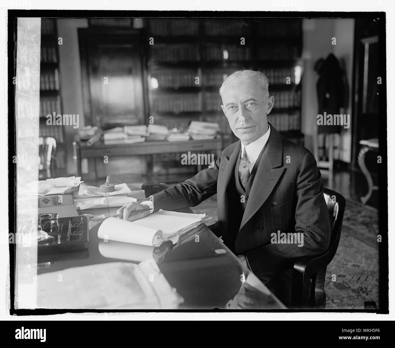 H edwards hi-res stock photography and images - Alamy