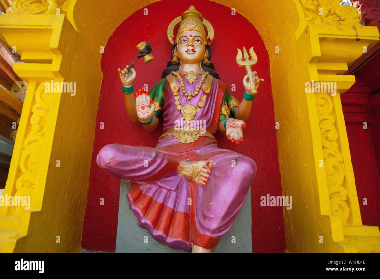 India, Madhya Pradesh, Omkareshwar, Statue of a Hindu god at ...