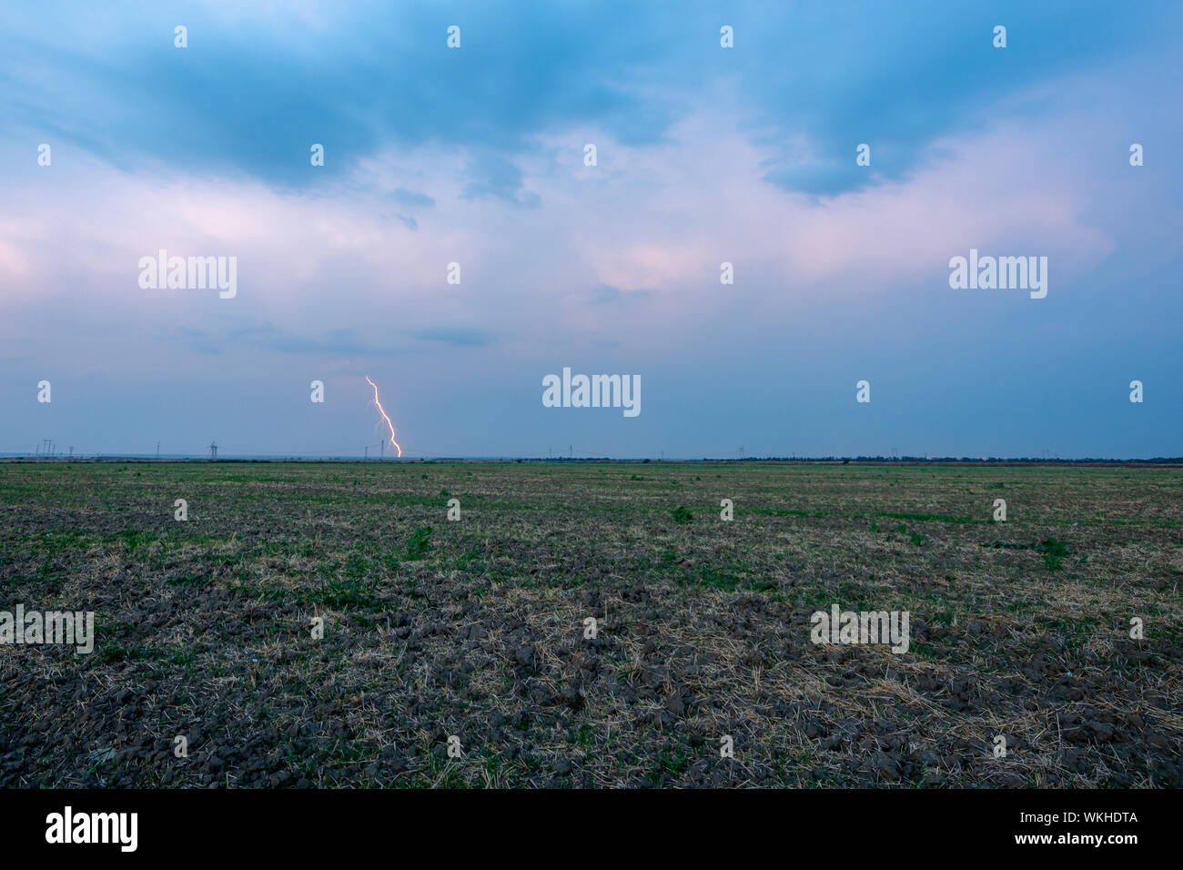 Wind farm lightning hi-res stock photography and images - Alamy