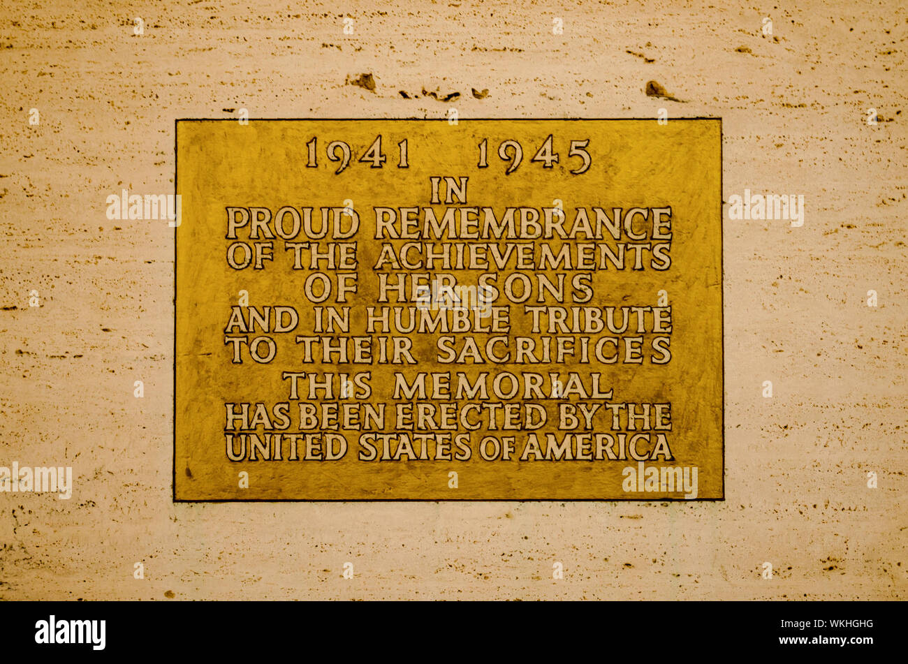 Ww2 american soldier burial hi-res stock photography and images - Alamy