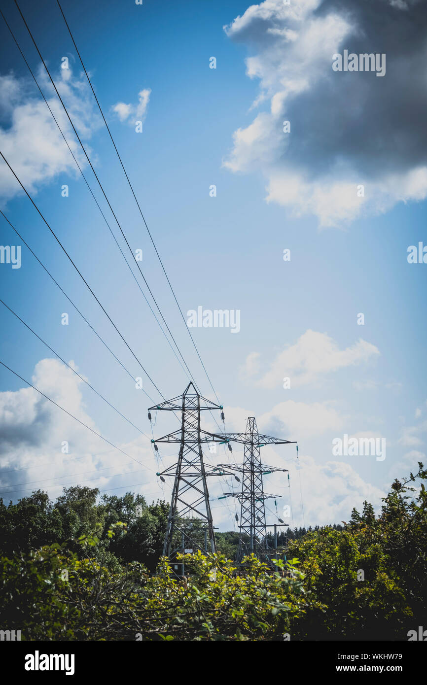 Lattice pylons hi-res stock photography and images - Alamy