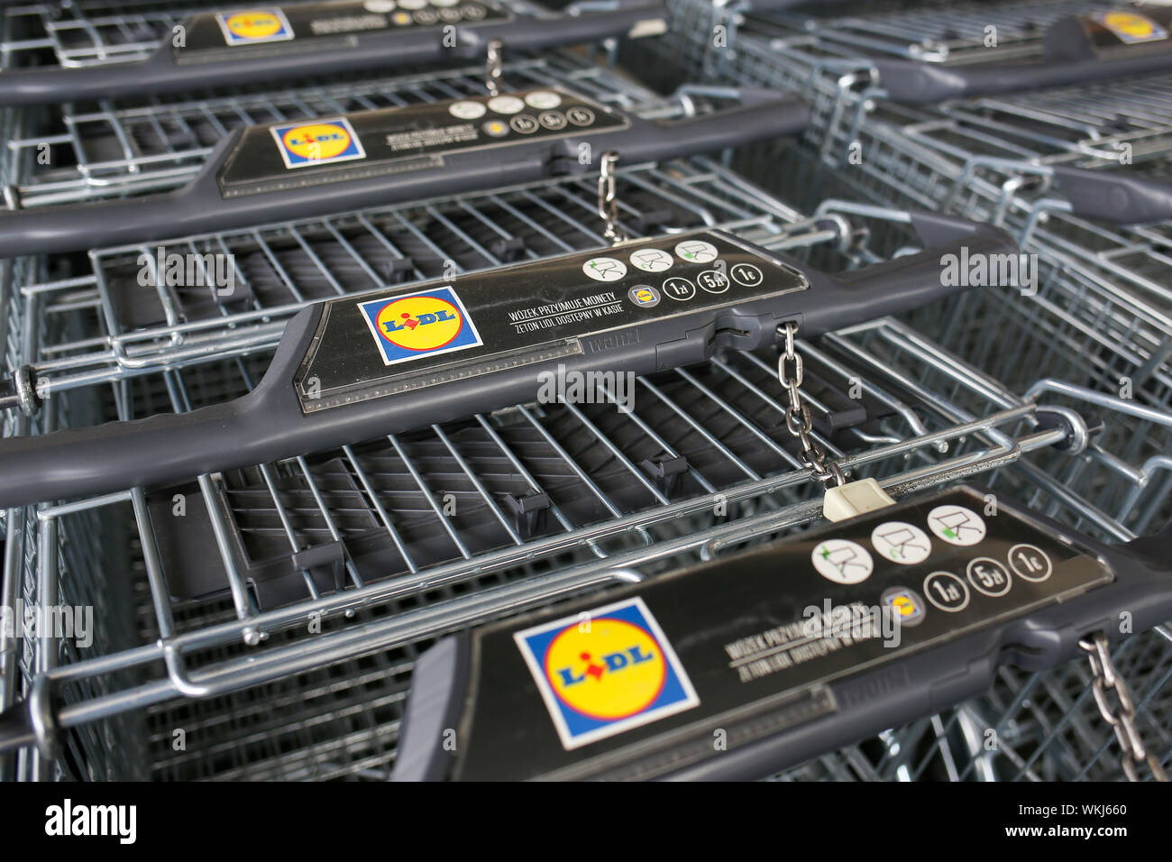 Lidl token hi-res stock photography and images - Alamy