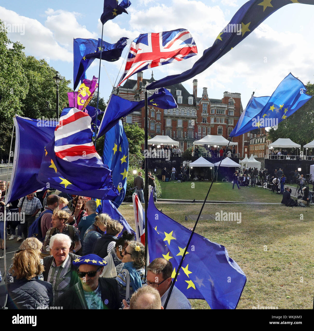 Protesters flags hi-res stock photography and images - Alamy