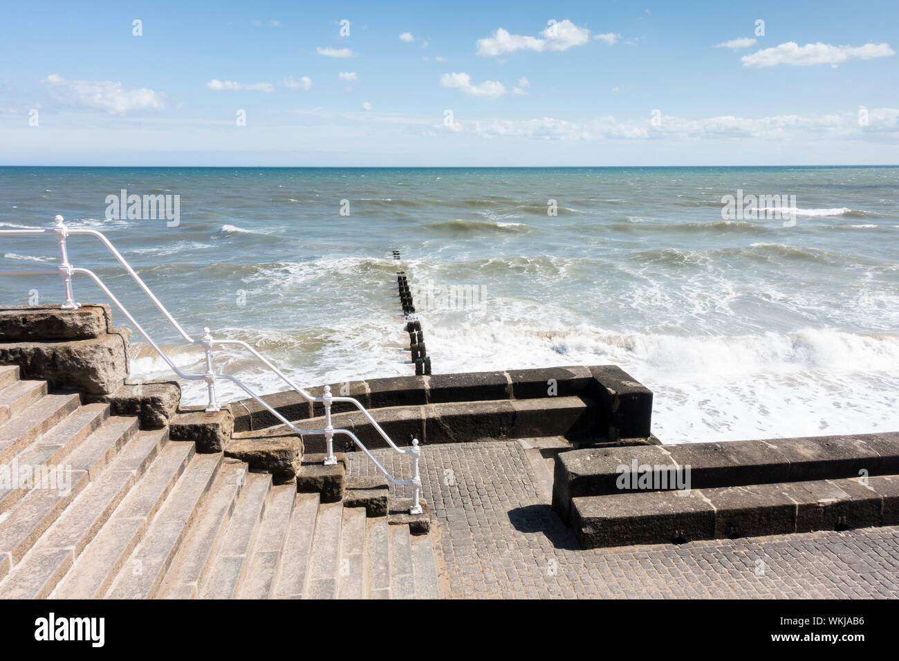 old promenade and groyne Bridlington East Yorkshire 2019 Stock Photo ...