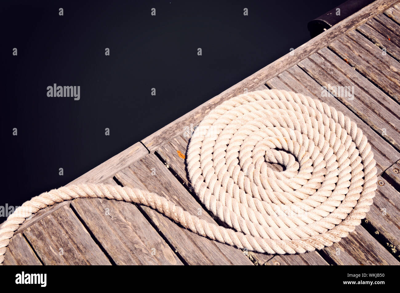 Coiled rope hi-res stock photography and images - Alamy