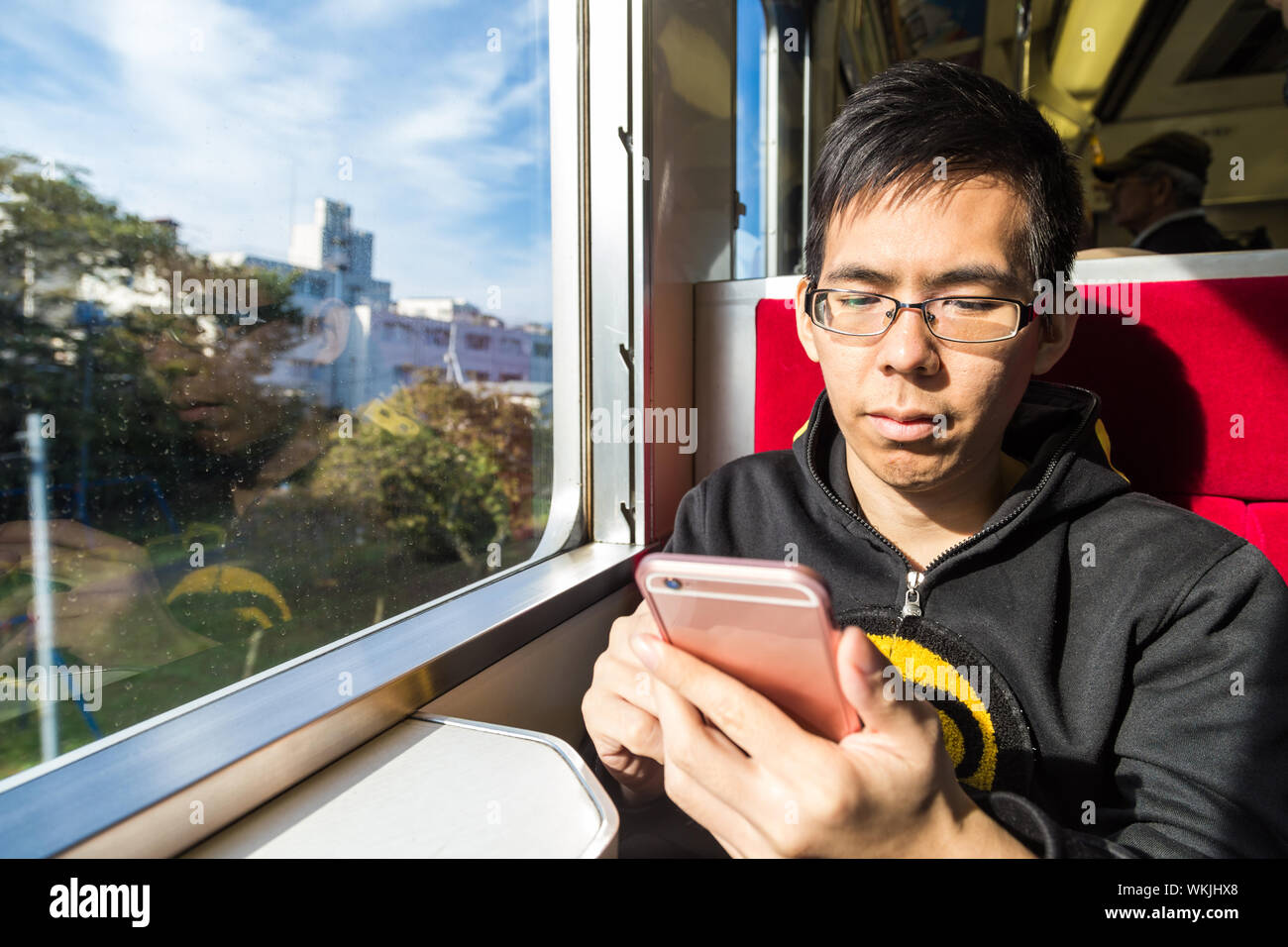 Indian mobile train window hi-res stock photography and images - Alamy